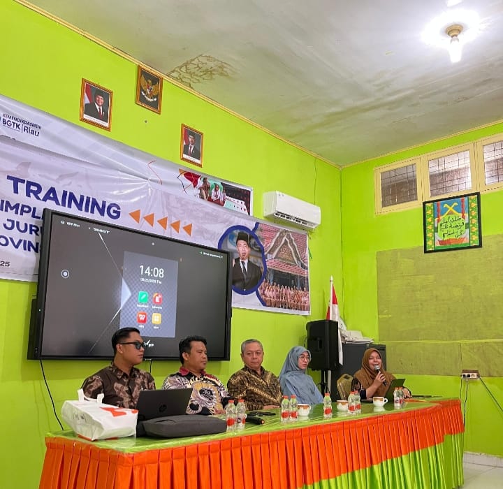Diikuti 50 Siswa, SMAN Plus Provinsi Riau Sosialisasikan Bimbel Sekolah ...