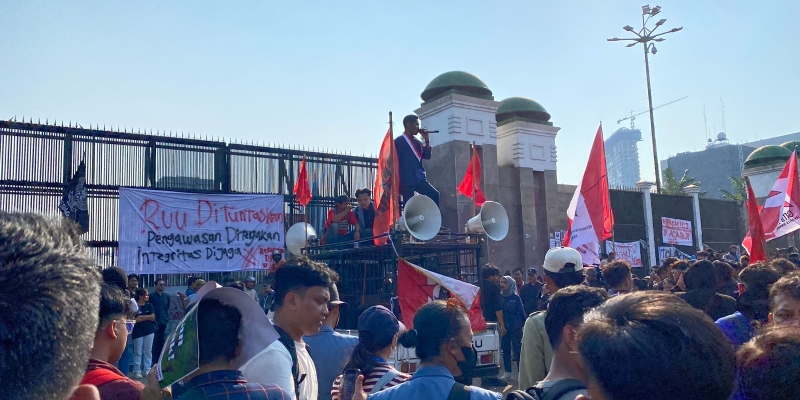 Mahasiswa Tuntut Pengesahan RUU Perampasan Aset